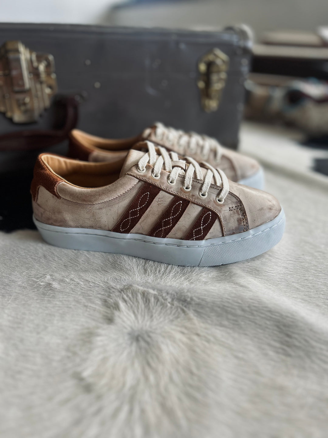 Sheridan Game Day Sneakers I Gussied Up Online Boutique – gussied up online